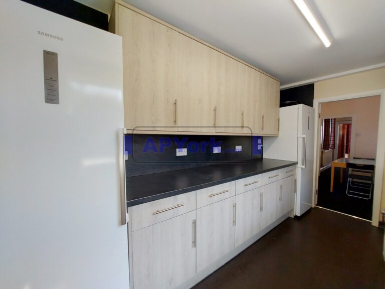 5-bedroom student house at 33 Nicholas Street, Hull Road, YO10 3EQ from ...